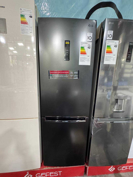 Холодильник LG DoorCooling+ GC-B459SBUM Чёрный метал 341 литров