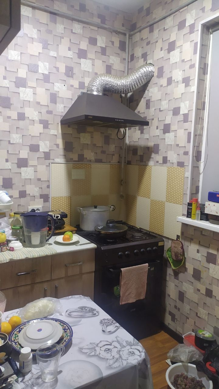 Продаётся 1/2/3 на м-в ТТЗ 1