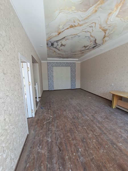 Кибрай продаётся евро коттедж 2 Этаж 2 соток 6 комнот  аргин турк маха
