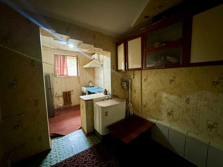 2 xonali 56m2 3-qavat.4 qavatli panelniy dom sotiladi.