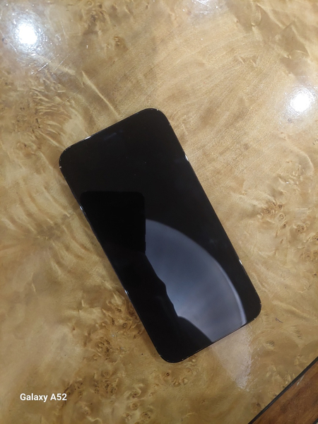 iPhone 12 pro, xolati alo