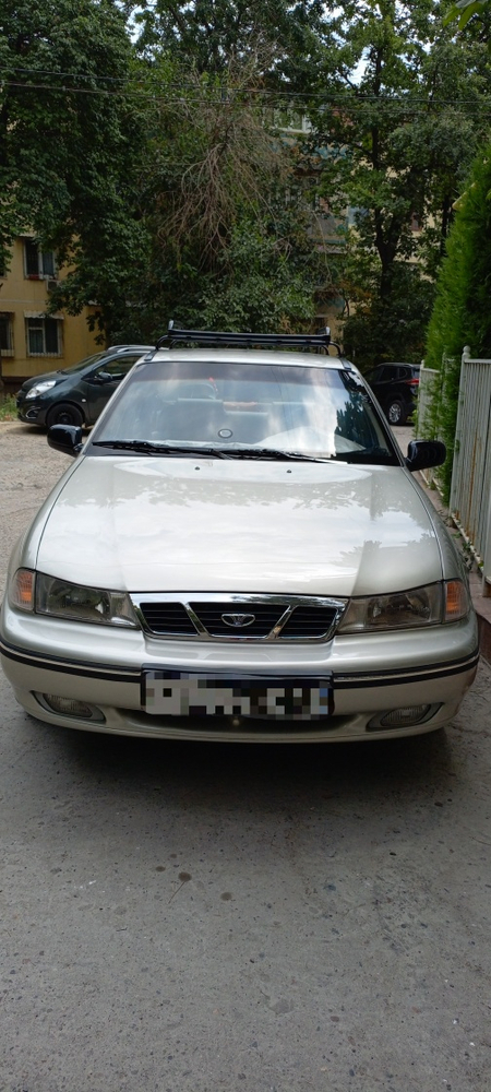 Daewoo Nexia1 sons