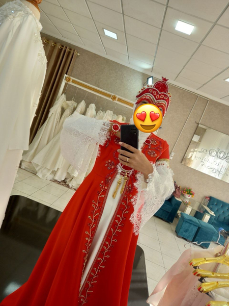 Kelinlar uchun sarpo ansambl alo darjada