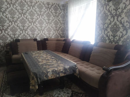 Двух спальное и мягкая мебель