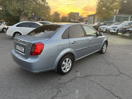 Jentra 2015 yil 106000 yurgan xolati zor