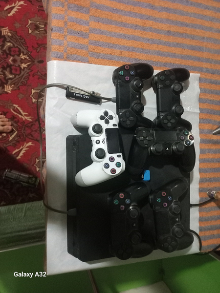 Plastation 4 ps4