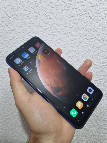 Продаю телефон Redmi 9 C память 4/64 в отличном состоянии!