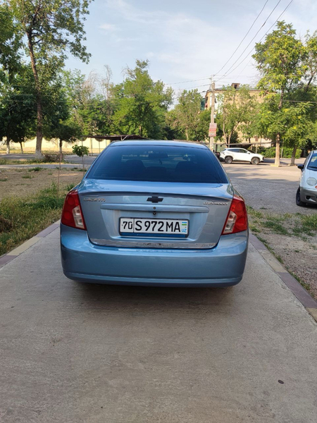 Lacetti 1.8 2010