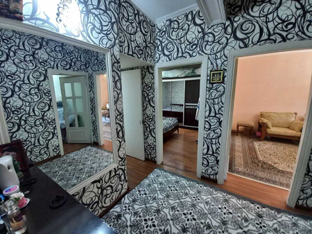 Срочно продается 3-комн квартира на ЮнусАбад 18 кв (164928)
