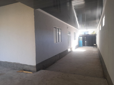 Uy sotiladi Bo'stonliq tumani  tovoksoy  markaz da