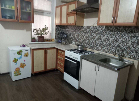 Аренда котедж 3 ком 4оток Фуд Сити базар.  Гулзор махалла