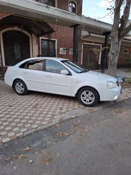 Lacetti 2013 1.8 Mehanika sotiladi