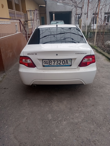 Nexia2 sotiladi faqat naxtga