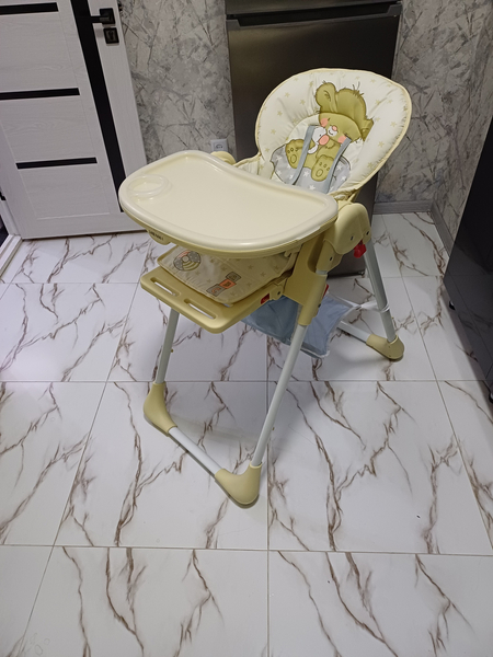Продаётся детская кормления стульчик