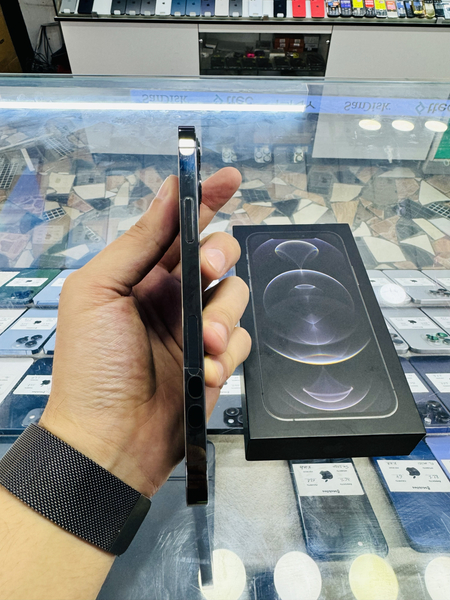 iPhone 12 Pro 256 gb black