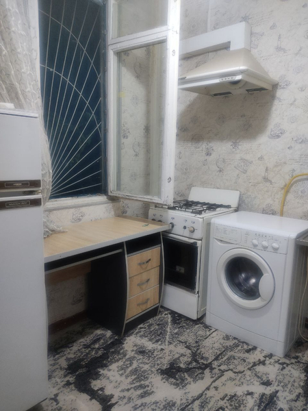 Срочные аренда\\nЧилонзор 24\\n1/2/4.  \\n350$ \\n300$ ga oberamiz\\nянги Гилам
