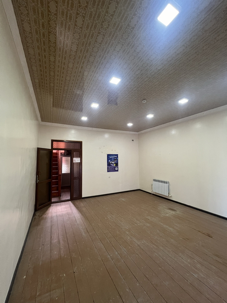 Urganch shahar Eski nargiz kafe yonidagi dukon arendaga beriladi!