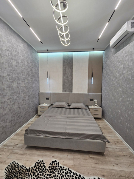 Продажа 3 комнатной квартиры Новомосковская Стадион Старт