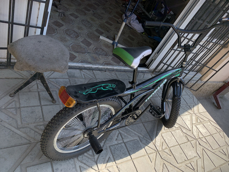 Velosped sotiladi 20x