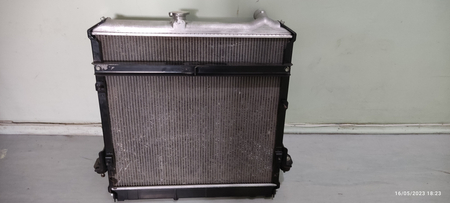 RADIATOR Isuzu cnj
