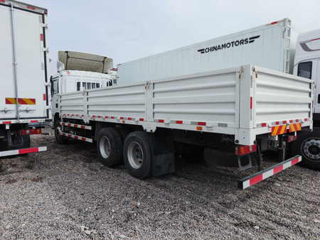 Бортовой SHACMAN L3000 18 тонн