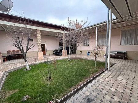 Uchtepa tumanida 5 sotixli fayzli xovli sotiladi. Nosirbek.