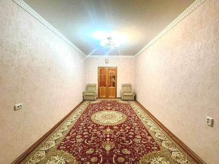 Юнусабад 19.  3/4/5.  Срочно цена договорная