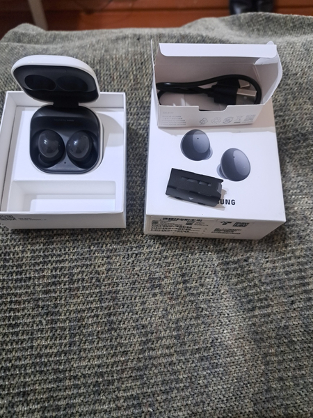 Наушники Galaxy Buds2