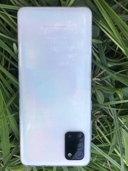Samsung galksiy a31