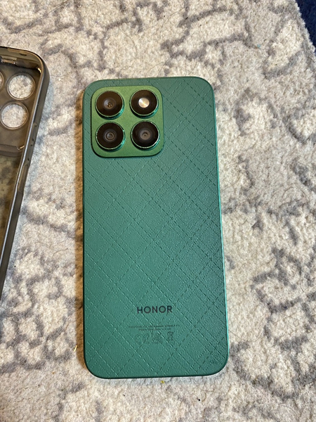 Xonor X8b sotiladi