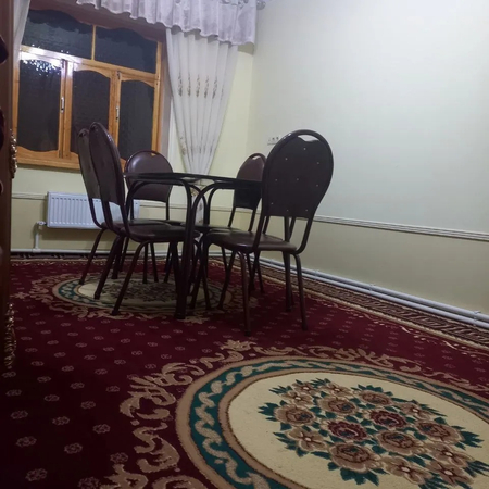 Шахар Марказидан янги 1 хоналик 7 кават  квартира барча жихозлари била