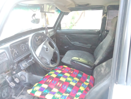 Vaz 2107 sotiladi