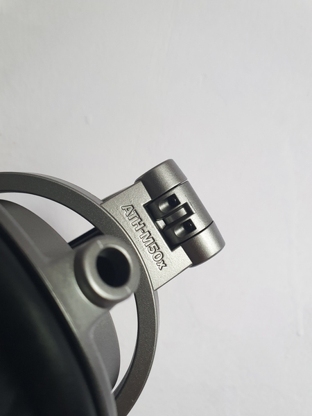 Наушники Audio-Technica ATH M50X
