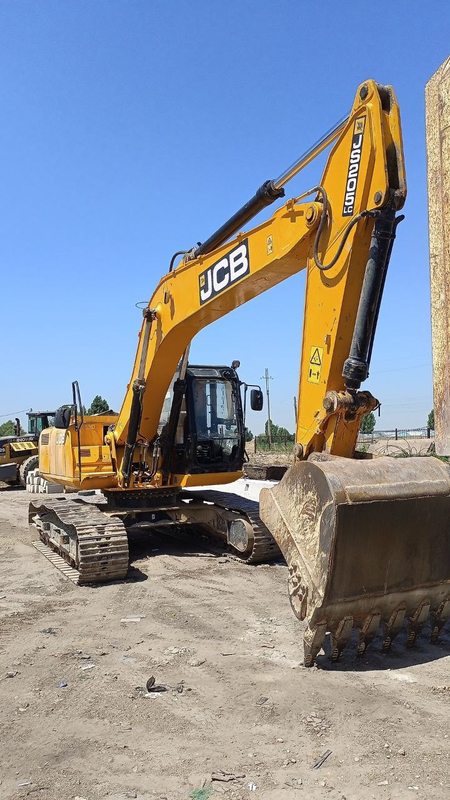 JCB  lc205 гусеница. 2018й