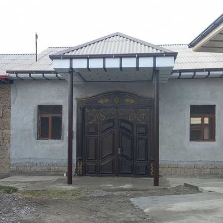 Уй сотилади Янги иморат 2020 битган