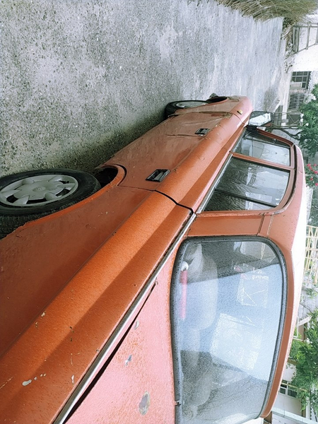 Moskvich 412 holati yaxshi