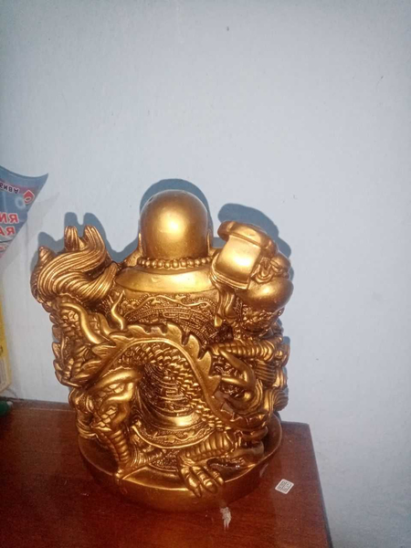 Продаётся статуетка Будды