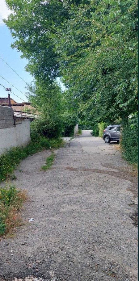 № 1516 Земельный Участок под бизнес 4,6 соток по адресу: Ахунбабаева