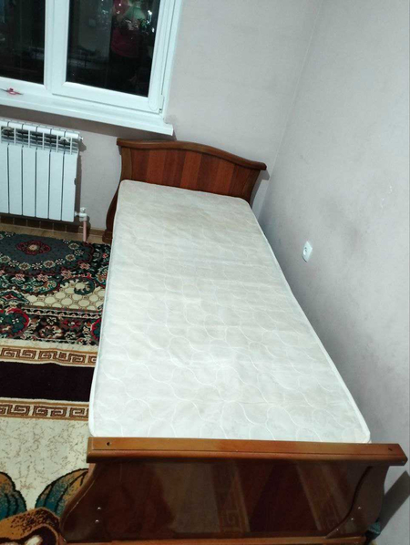 Бир кишилик спальня
