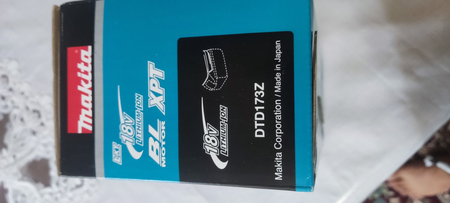 Прадается Makita DTD173z модель новая производитель япония я