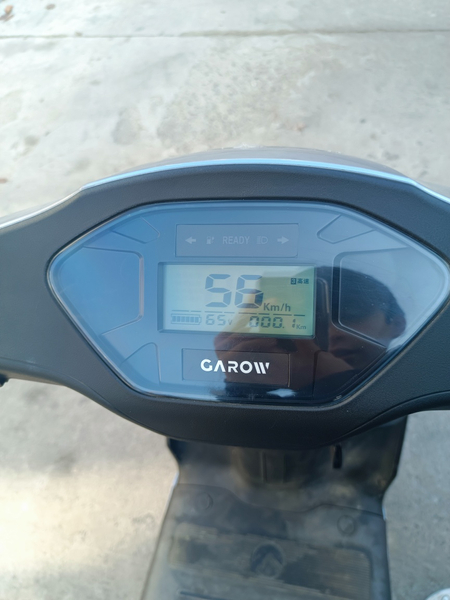 Elektron skuter garow
