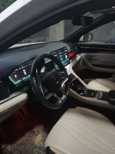 BYD song plus 2023 sotiladi