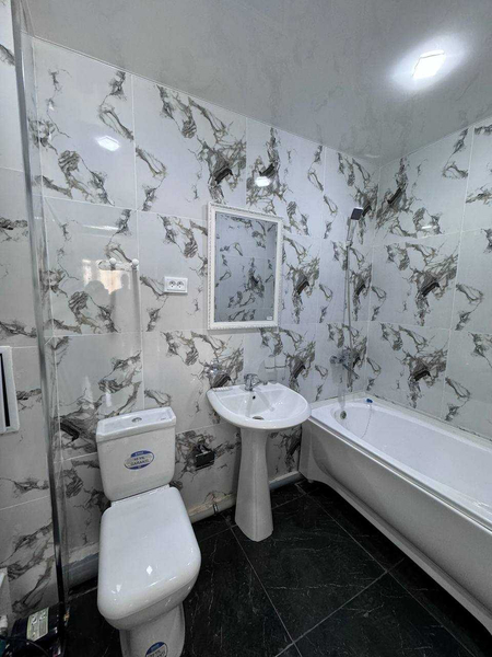 3 xonali 5-qavat 5 qavatli yangi g\\\'ishtli dom 70m²\\nManzil:5-mkr. Somiy