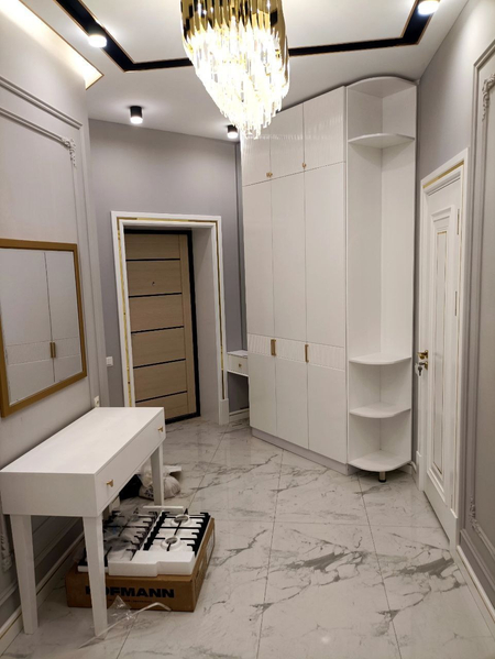 Срочно продаётся 3х ком квартира на Чиланзаре (Фархадский Базар)