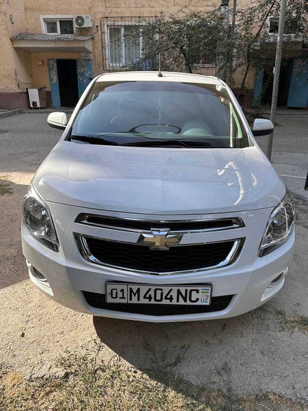 Cobalt оқ 2021 й 4-позиция 86000 юрган срочна сотилади 10500$ бўлиши.
