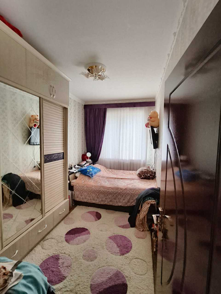 Продаётся квартира в Чилонзарском районе ( макаронка).