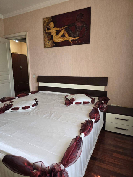 4/4/4/Буюк Ипак Йюли, генерала Петрова,77 серия , кирпич 2х6 , 90м2
