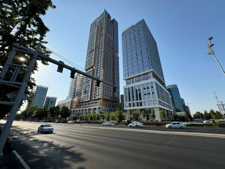 Офис на Nest One 56квм с ремонтом