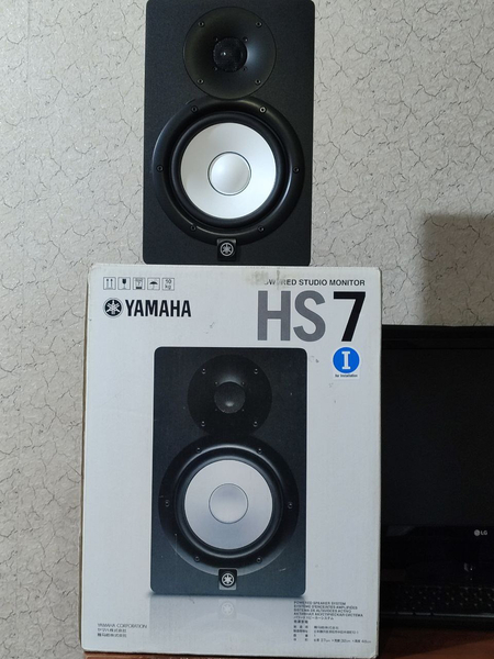 Yamaha HS7I. Срочно продам
