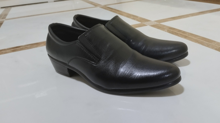 Classic tufli yangi
